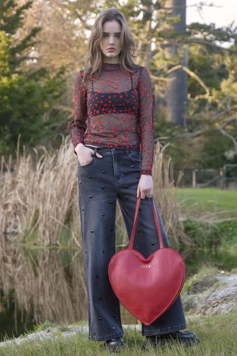 Tote-Ally Smitten Bag | Red – Hype Dunedin